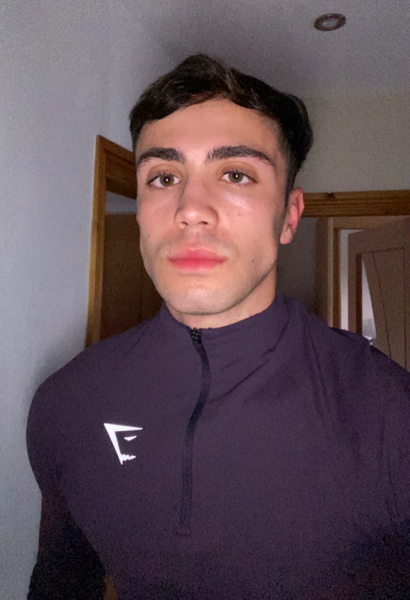 Colleagues explain: What’s it like to be an apprentice at Davies? - Davies